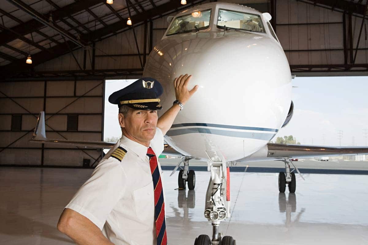 Ground School for Private Pilots: Complete Training Guide